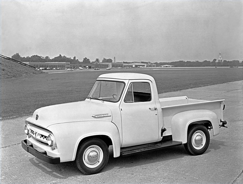 What Is a Fleetside Pickup? | It Still Runs